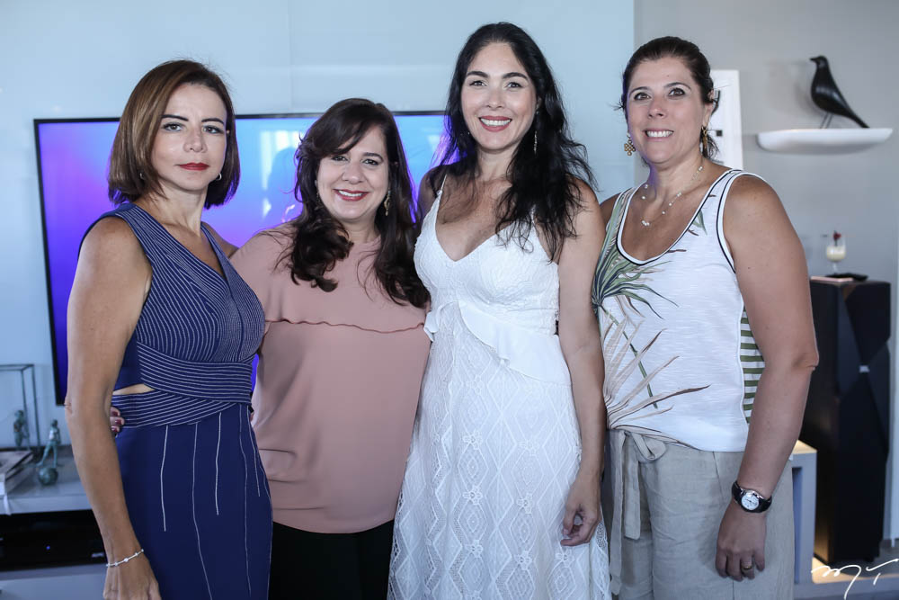 Vem ver | Izabela Fiúza recebeu as amigas para celebrar seu aniversário ...