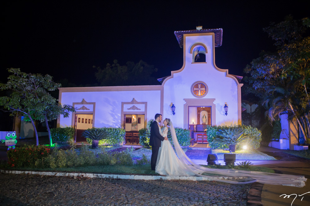 Festa deslumbrante marca o casamento de Thais Cavalcanti e Larry Rabb ...