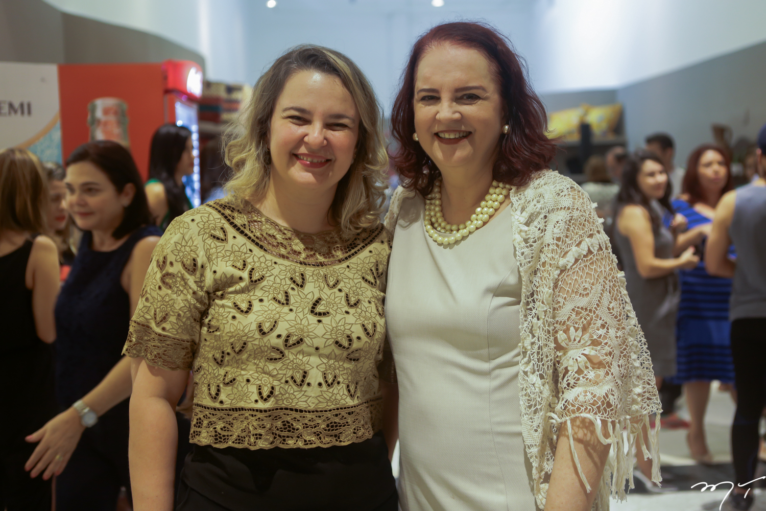 Vem dar um giro pelo start da Loja do Bem no Shopping Iguatemi - Márcia ...