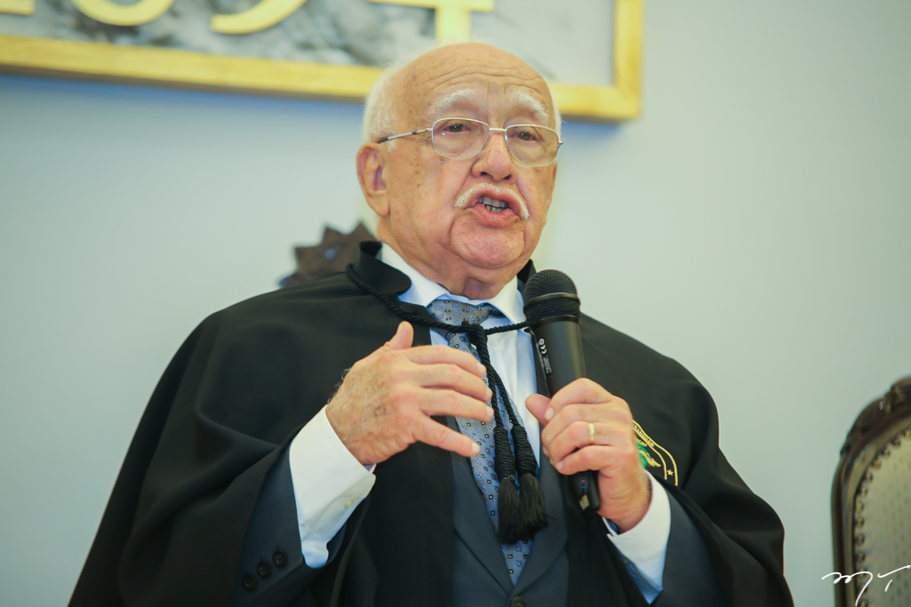 Edson Queiroz Neto e Paula Frota são os novos membros beneméritos da ...