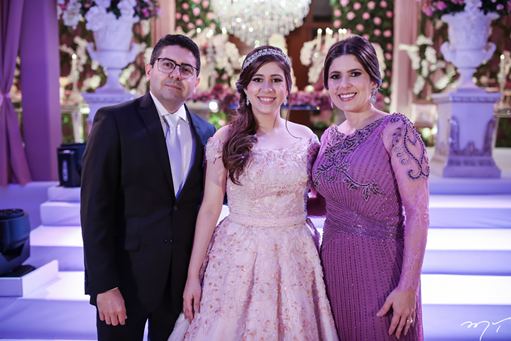 Sonho de Debutante | Camila Freire completa 15 anos e ganha o ...