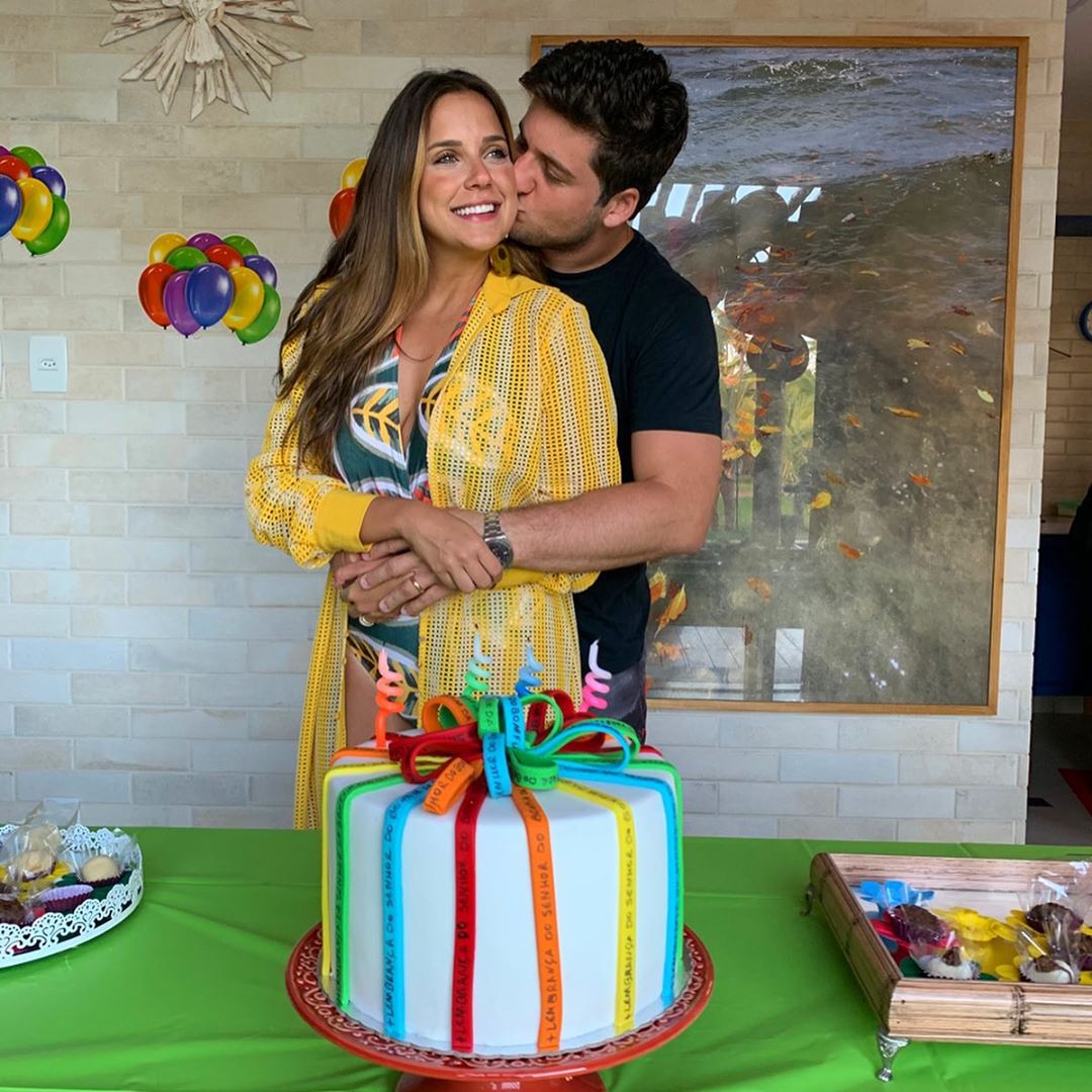 Fernanda Levy celebra 27 anos com viagem em família