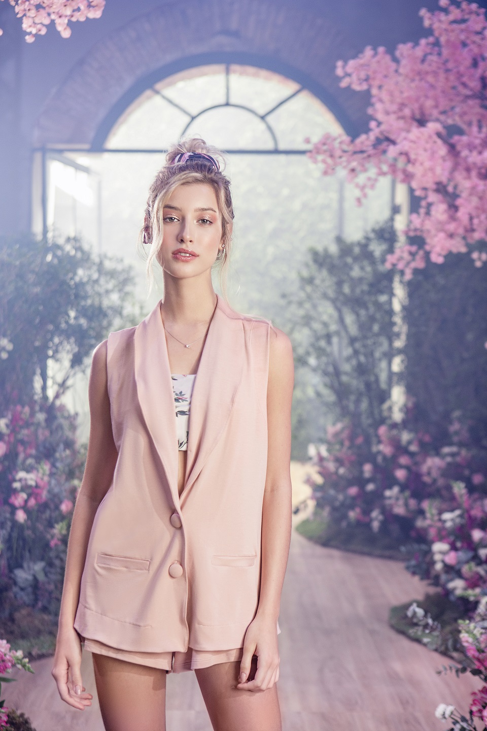 Veja todos os looks do fashion film da Lasso Lingerie