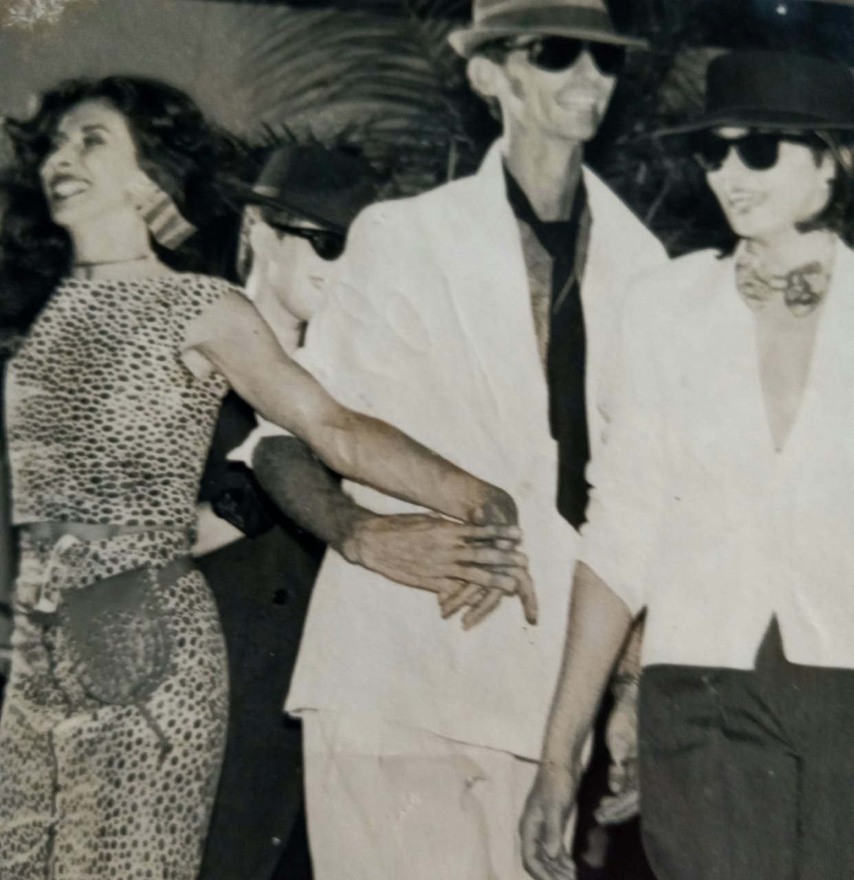 Cabeto resgata foto com Costanza Pascolato na Maraponga