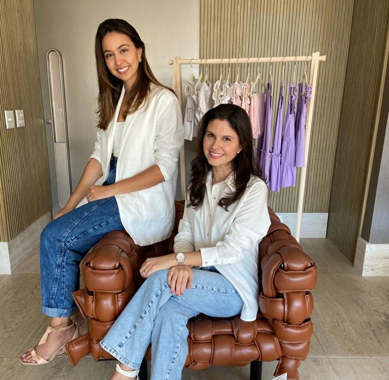 Fernanda e Amanda Fernandes lançam marca inspirada em memórias