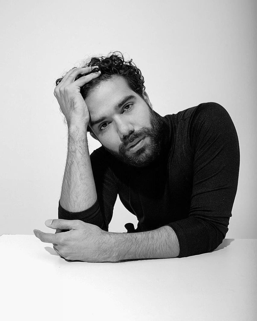 Cearense Danilo Castro fará primeiro vilão em série de época