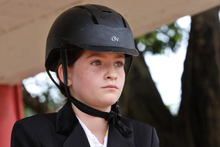 Esther Pinheiro fala sobre o amor pelo hipismo e campeonato mundial no ...