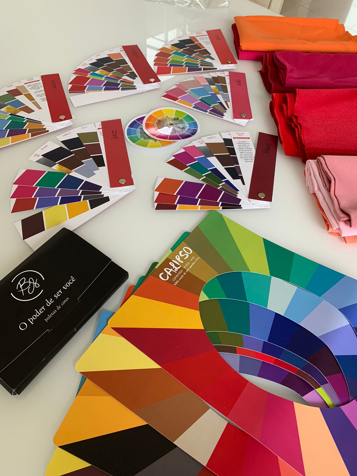 Colorimetria para pele negra: entenda como funciona o método