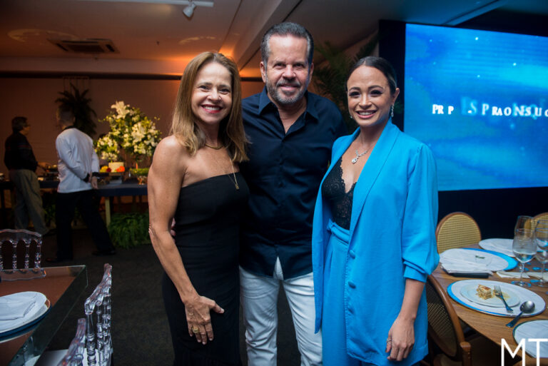 Lançamento do Mandara by YOO tem show de Maria Rita
