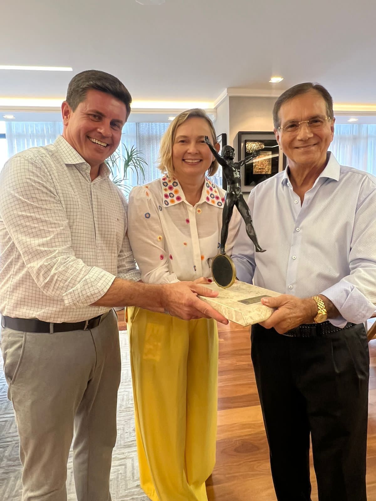 Pedro Barata, presidente do Banco Guanabara, participa de almoço no BS ...