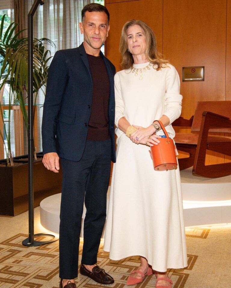 Semana de Moda de Milão: Alexandre Birman apresenta coleção-cápsula com ...