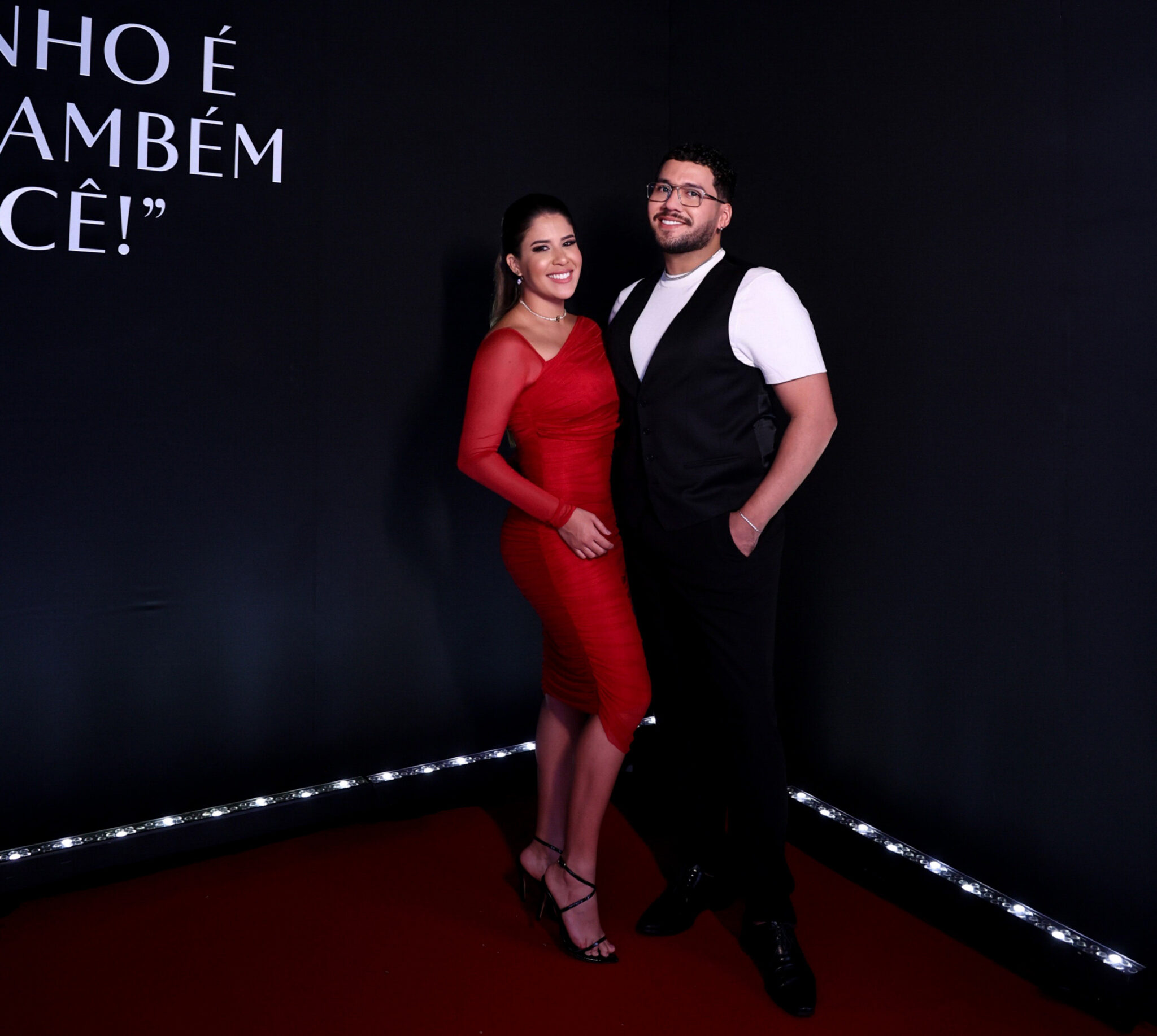 Iury Costa realiza baile para comemorar os 15 anos da marca
