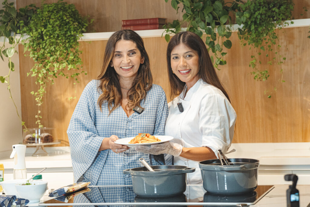 Personal cook Jenny Vieira ensina receita fitness de espaguete ao molho ...
