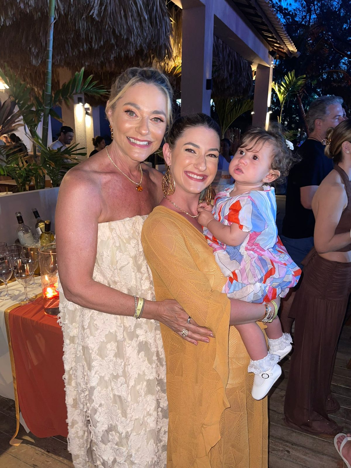 Célia Magalhães celebra aniversário em grande estilo no Cumbuco